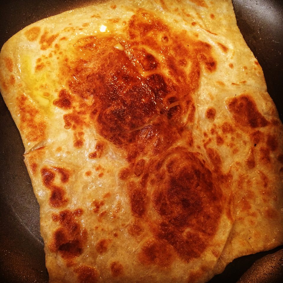 Khobz Mulawah (Adeni Bread) [ خبز مُلوَح عدني] | A Yemeniyah's Recipes